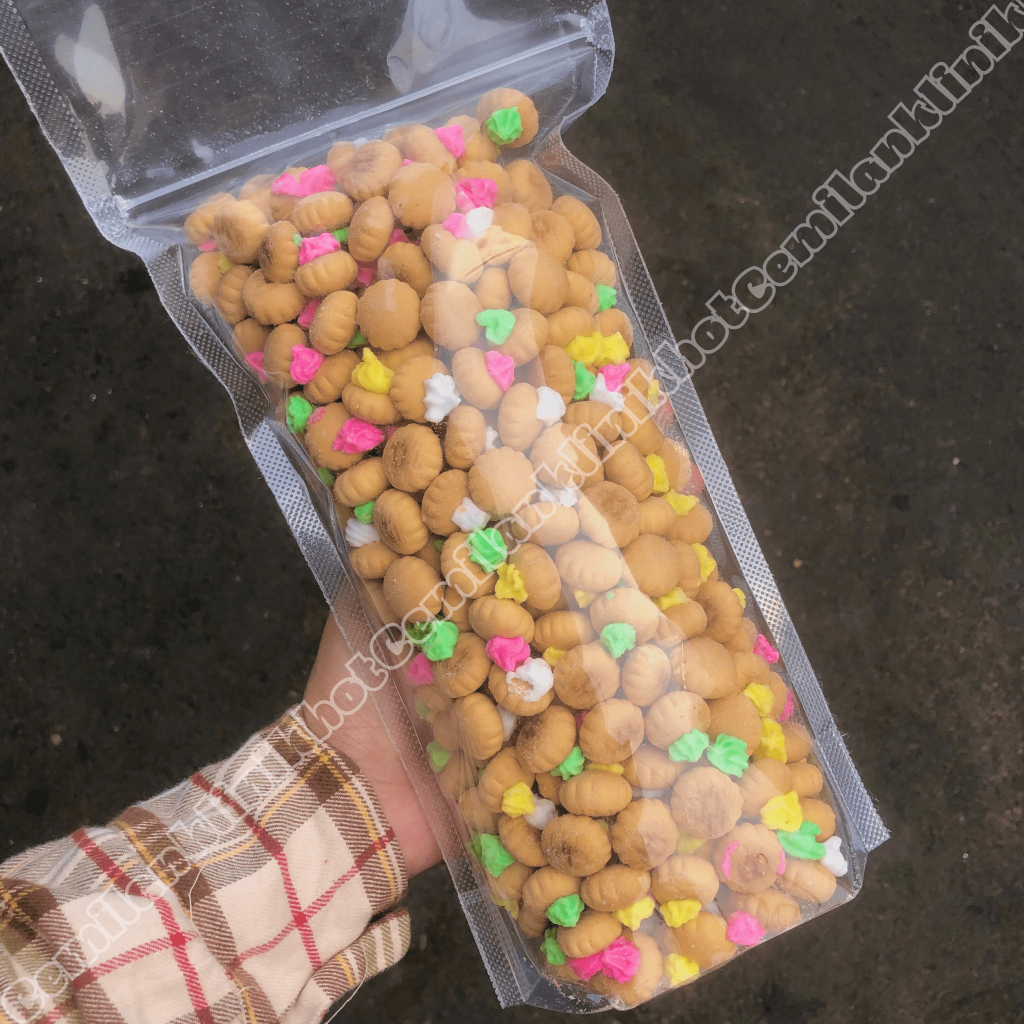 Jual Kue Kancing / Biskuit Jadul / Kue Monas / Kembang Gula / Biskuit ...