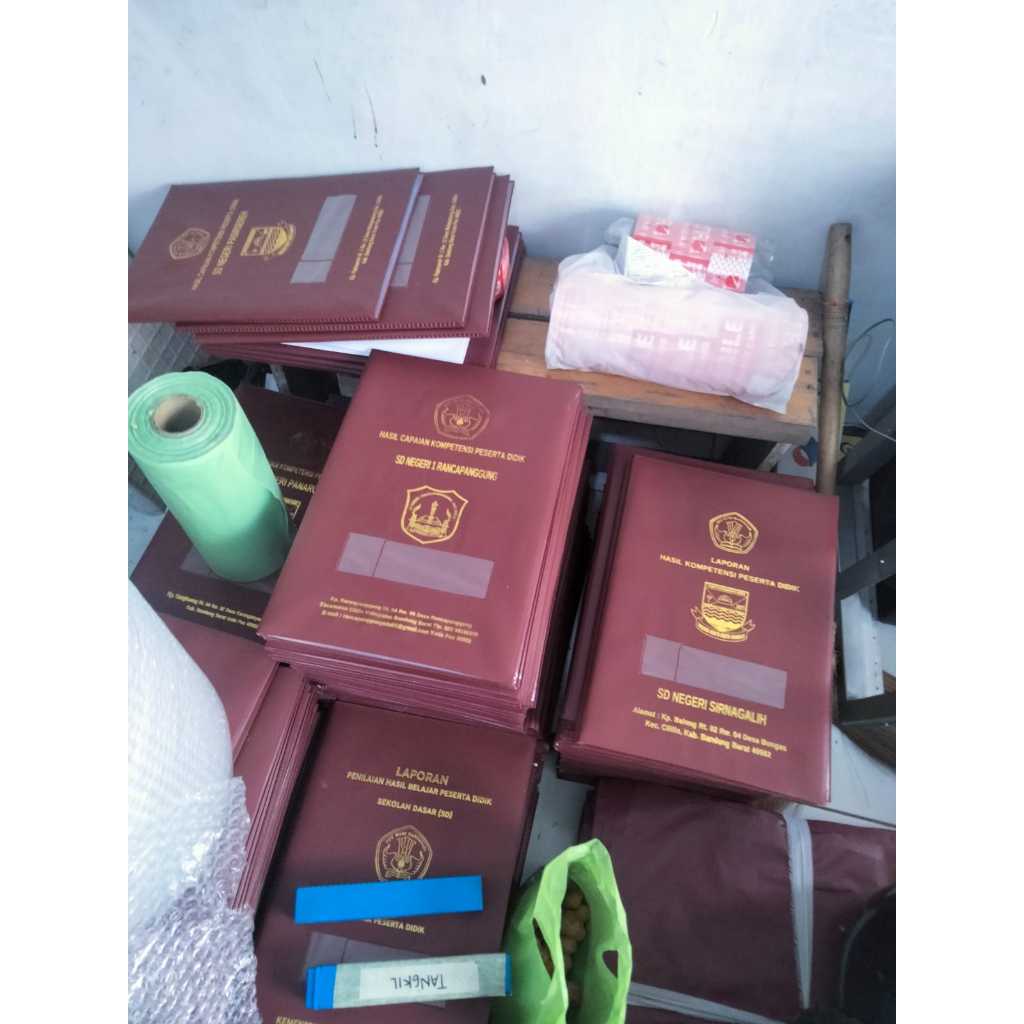 Jual Map Sampul Rapor Custom Semua Jenjang isi 12 kntong | Shopee Indonesia