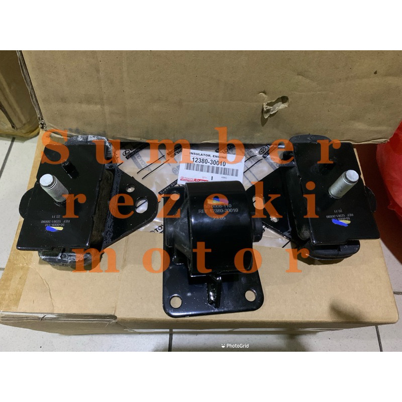 Jual Engine mounting dudukan mesin toyota hiace commuter 1set 3pcs PnP ...