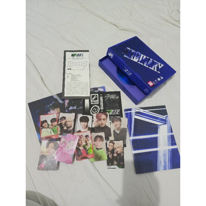 Jual Stray Kids Album Ordinary Blue | Shopee Indonesia
