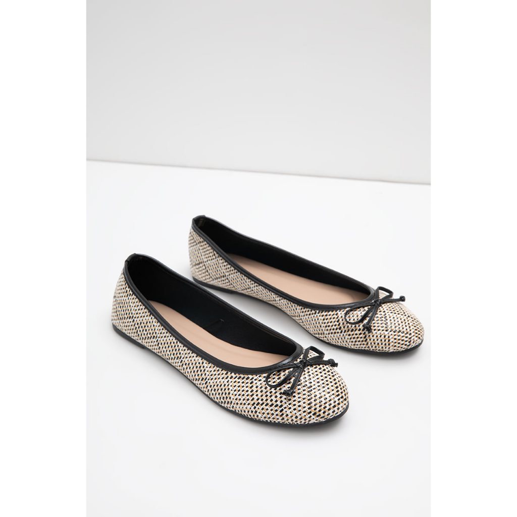 Jual Berrybenka - Sepatu Flatshoes Comfy Wanita Sofia Fayra Basic Flat ...