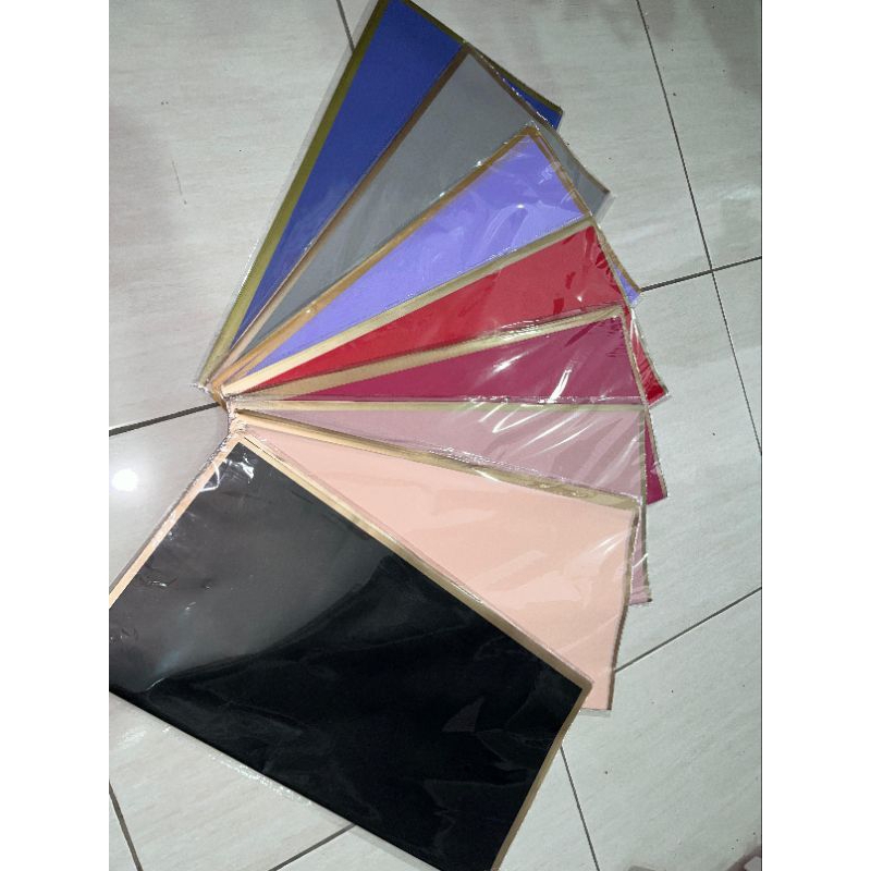 Jual kertas buket list gold isi 20 lembar | Shopee Indonesia