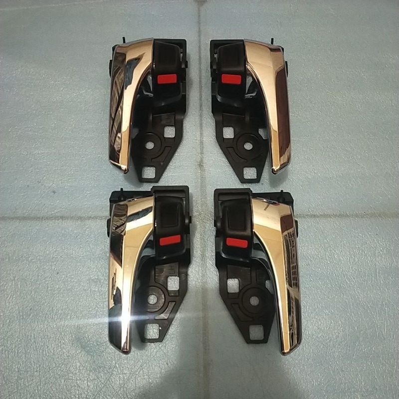 Jual handle pintu dalam Toyota Innova reborn 2016-2022 original per set | Shopee Indonesia