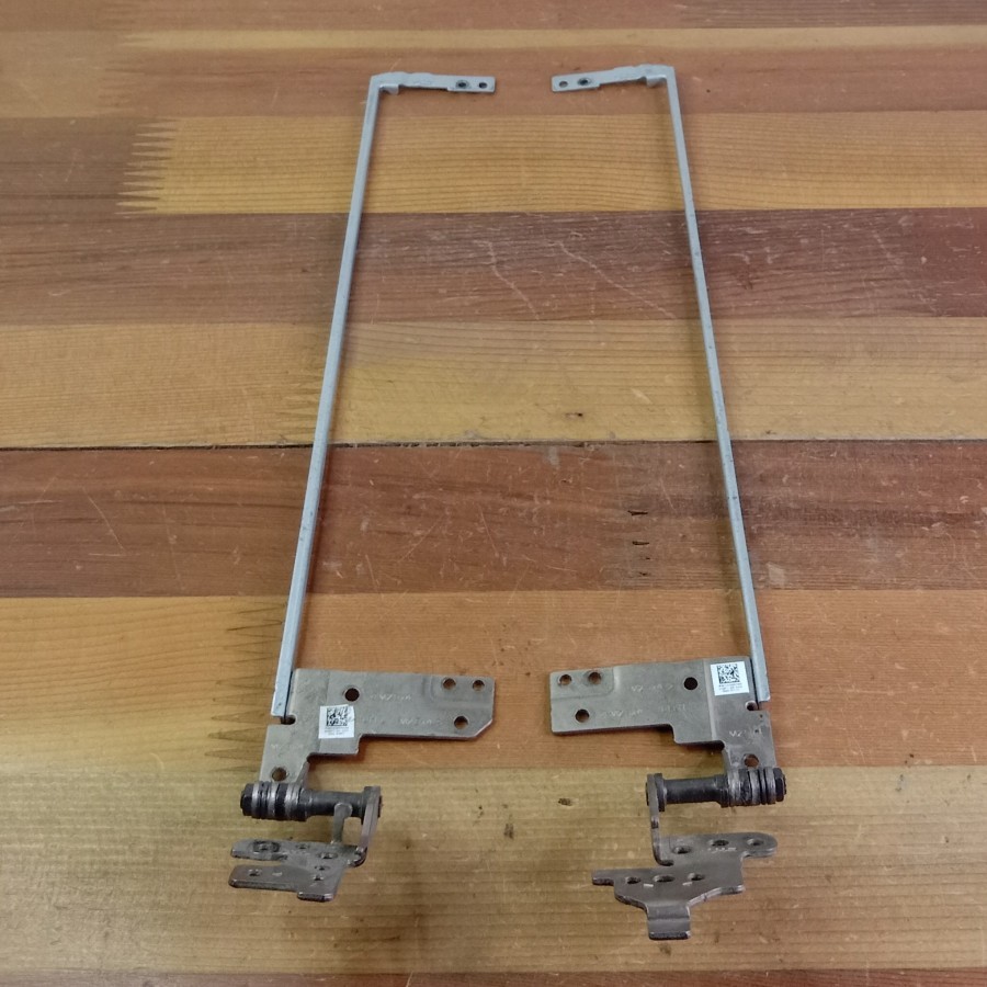 Jual Hinge Engsel Laptop Lenovo Ideapad 305 14IBD | Shopee Indonesia