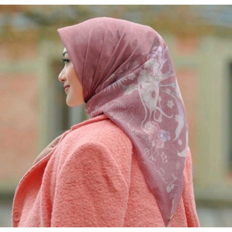 Jual NEW NADA SQUARE BUTTONSCARVES - (GIS) | Shopee Indonesia