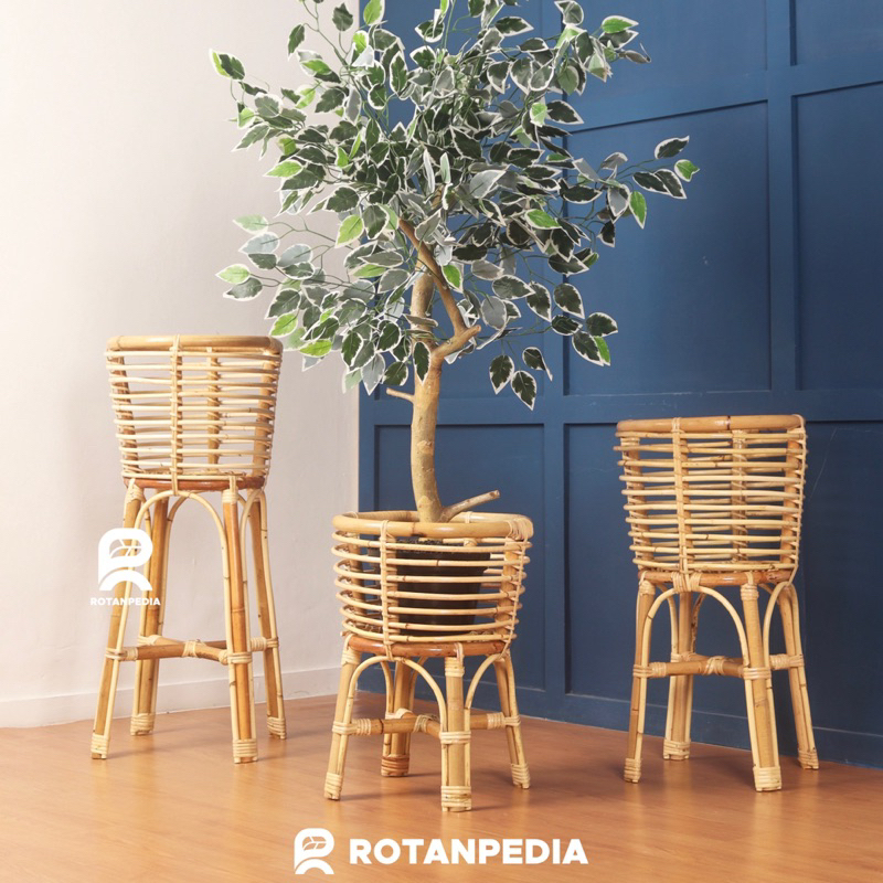 Jual Standing Pot Bunga Rotan Natural Minimalis | Pot Holder | Rak ...