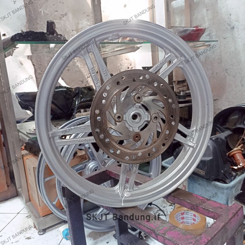 Jual velg pelek depan Honda beat esp ECO beat street second ORIGINAL ...