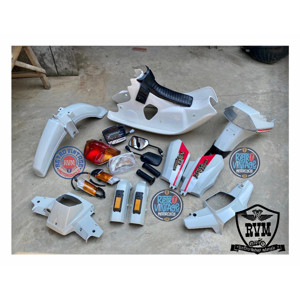 Jual Full set body Honda Astrea Prima putih body halus set lampu ...
