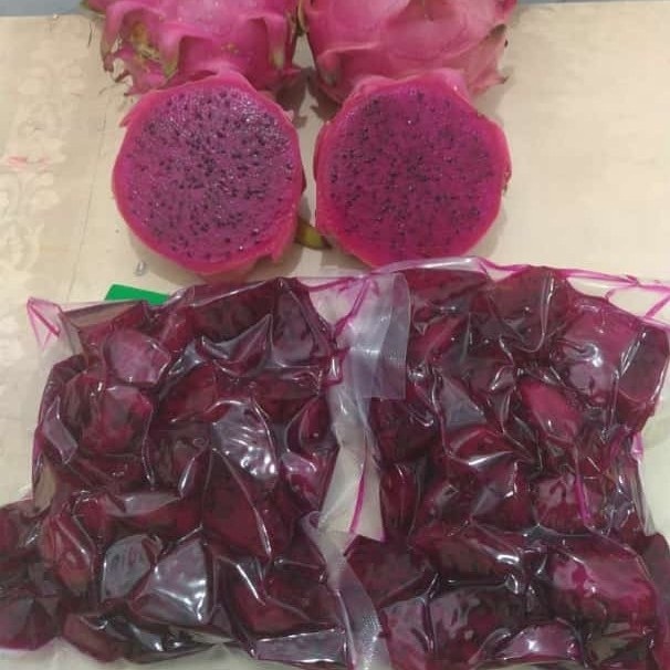 Jual BUAH NAGA BEKU 1KG FROZEN DRAGON FRUIT 1000GR | Shopee Indonesia