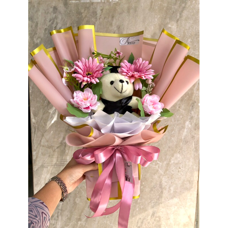 Jual simanis Buket Teddy Pink / Buket Boneka / Buket Wisuda / Buket ...