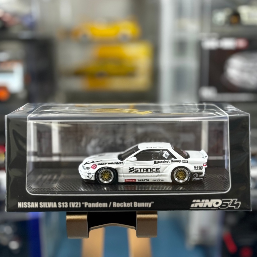 Jual Inno64 1:64 Nissan Silvia S13 (V2) “Pandem/Rocket Bunney” White ...