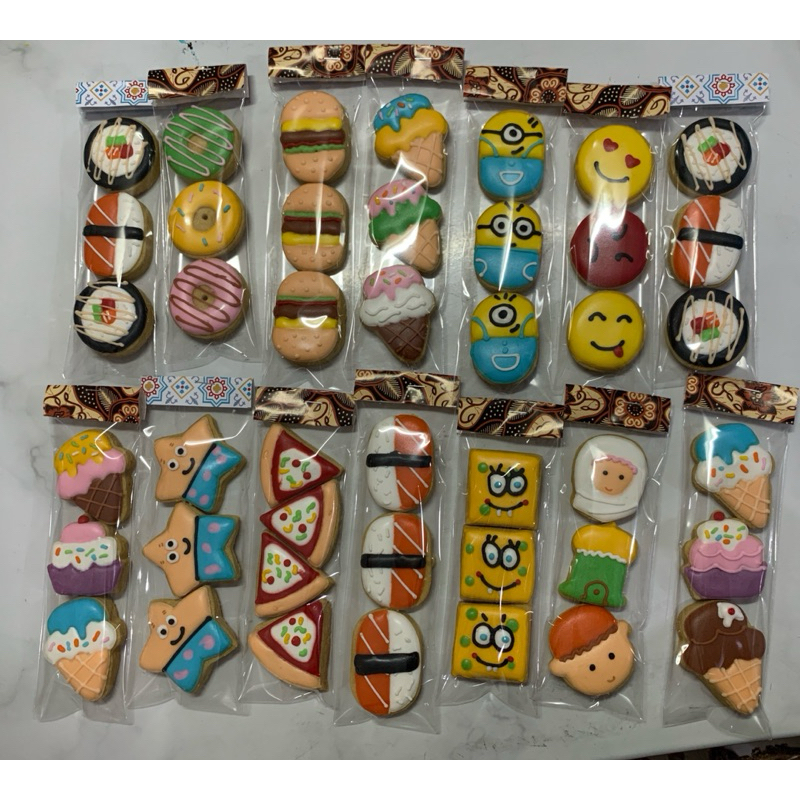 Jual cookies karakter sachet isi 3pcs | Shopee Indonesia