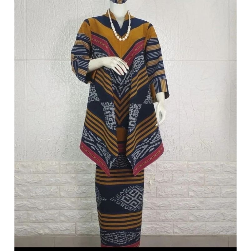 Jual Kebaya Tenun Ikat Setelan Tenun KBY332 | Shopee Indonesia