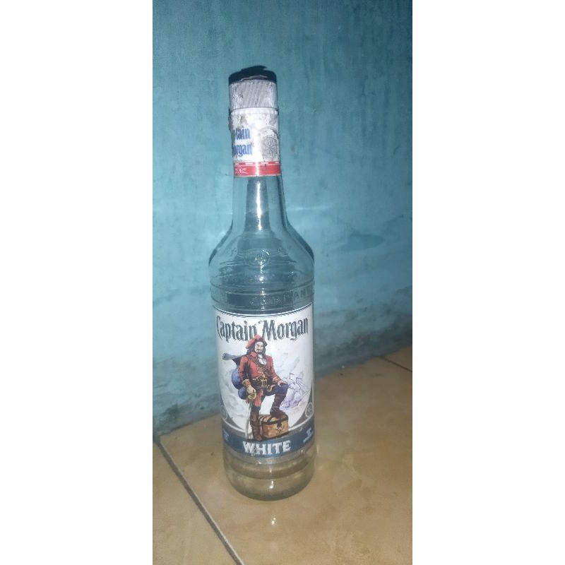Jual botol kosong pajangan hiasan captain Morgan white | Shopee Indonesia