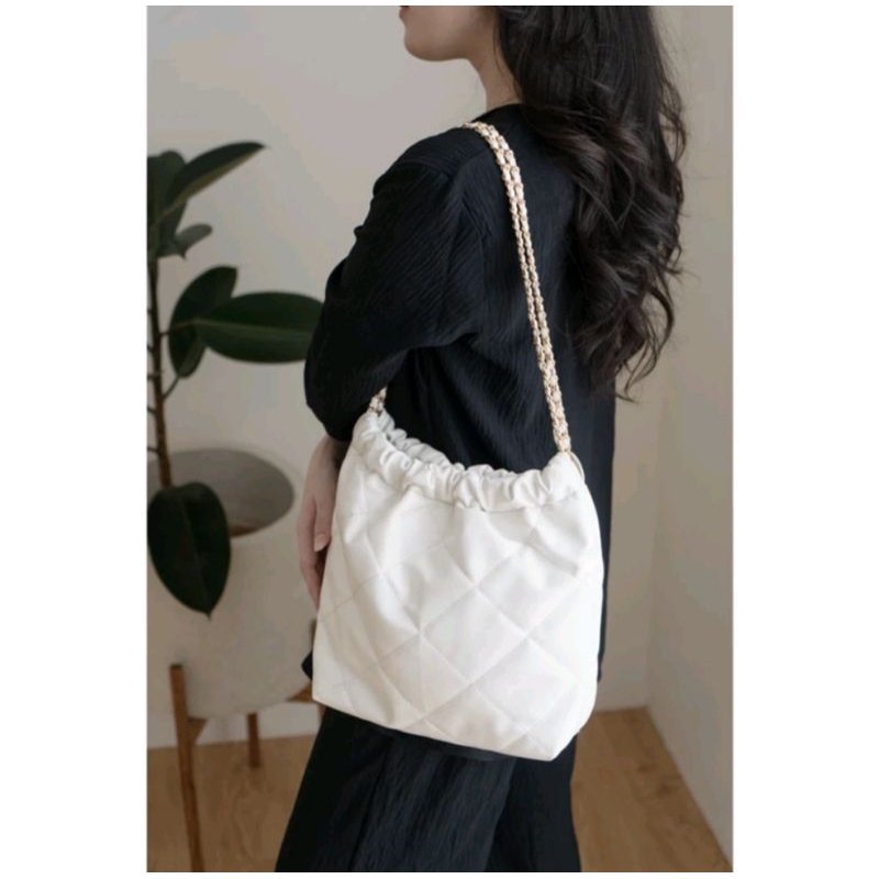 Jual Preloved sealop preloved tas Puffy Bags preloved tas Puffy ...