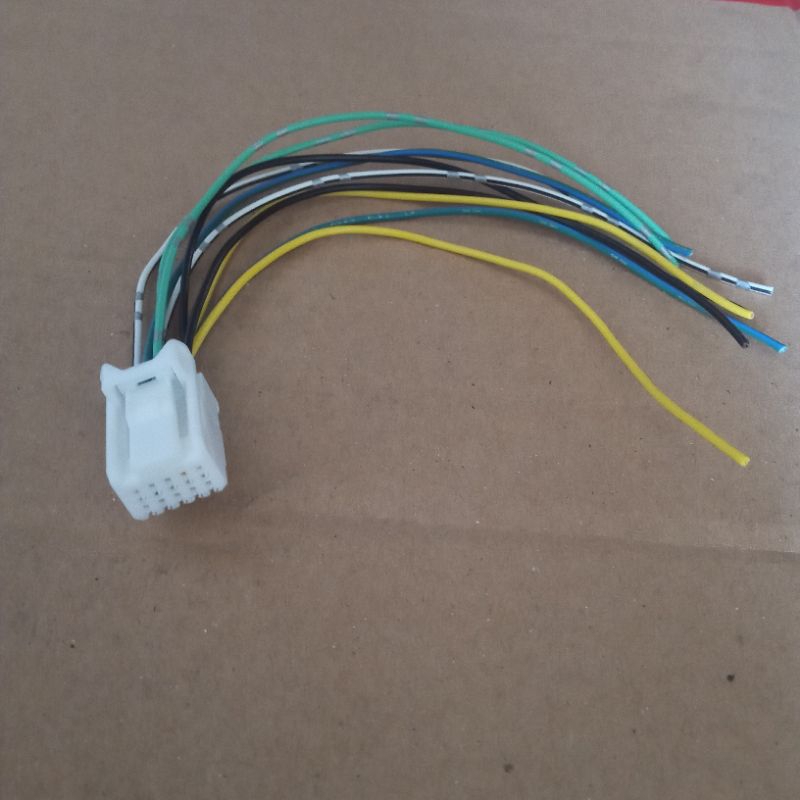 Jual Soket spion toyota 10 pin male | Shopee Indonesia