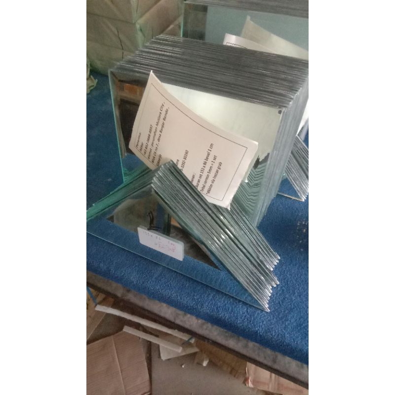 Jual kaca cermin bevel ukuran 100cm x 120 cm ketebalan 3mm | Shopee ...
