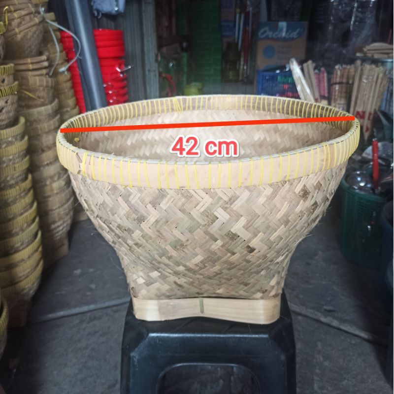 Jual Bakul bambu Besat kulit 42 cm / Bakul bambu cuci beras kulit ...