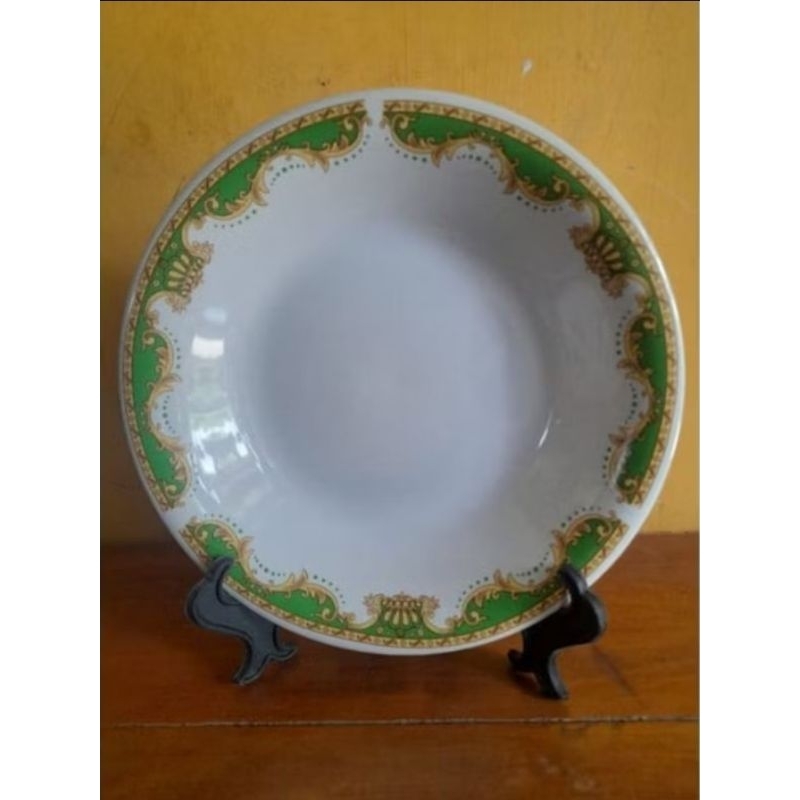 Jual Piring makan mahkota lilia 8 inch (1 lusin 12 pcs) | Shopee Indonesia