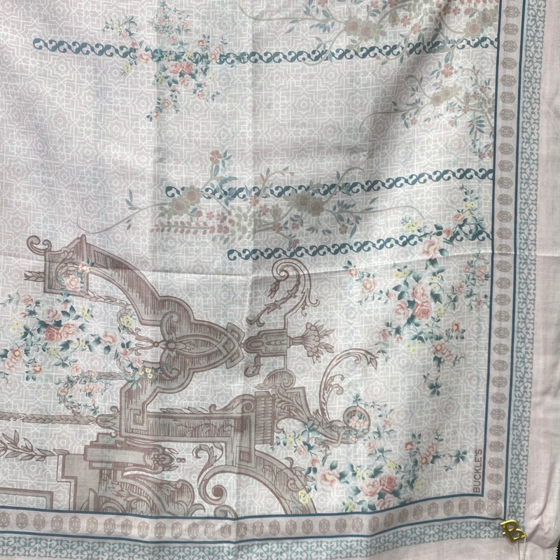 Jual BUCKLE SCARVES BOX MOTIF BY AZARA jilbab/kerudung ukuran 110x110 ...
