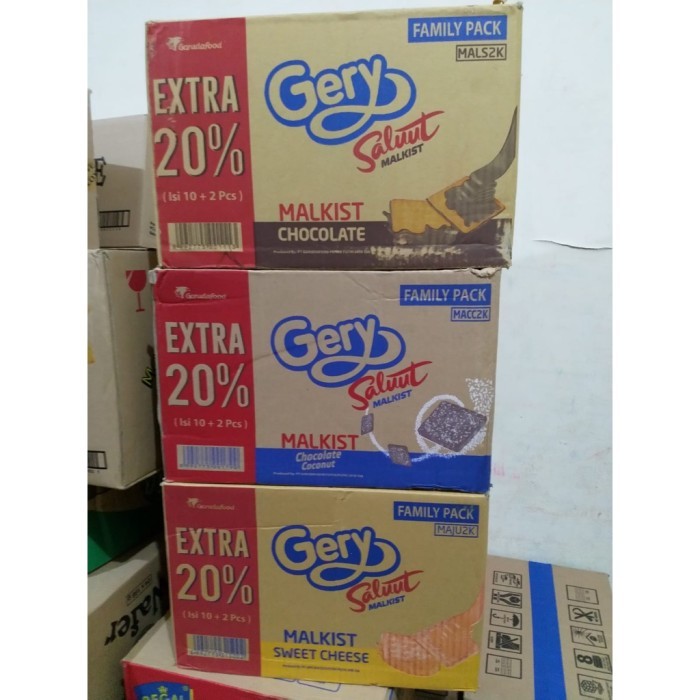 Jual Gery Saluut Malkist Chocolate Sweet Cheese Kelapa 1 Dus isi 30 pcs ...
