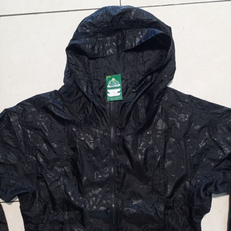 Jual Jaket running Laneby | Shopee Indonesia