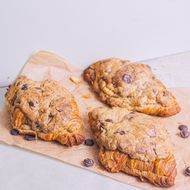 Jual CrooKie (Croissant Cookies) | Shopee Indonesia