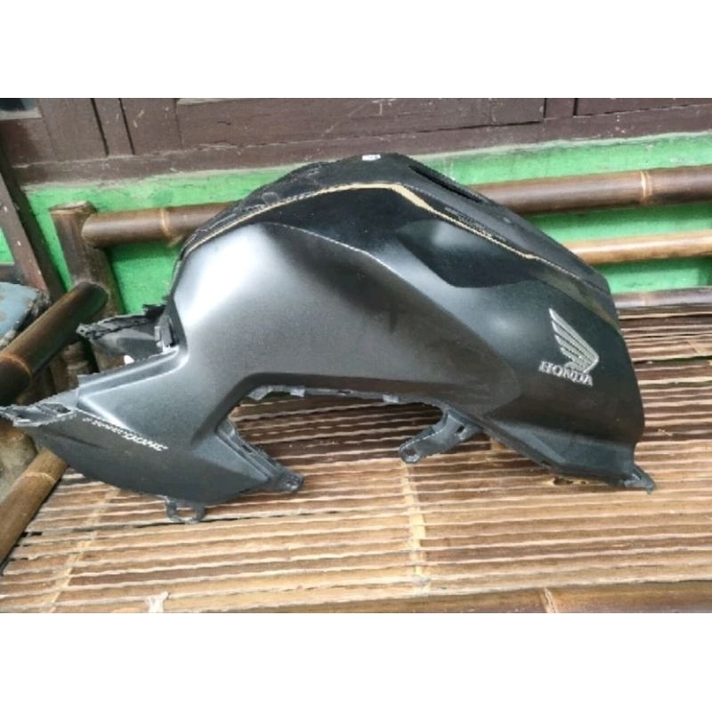 Jual Cover tangki NEW CB150R V4 ORIGINAL | Shopee Indonesia