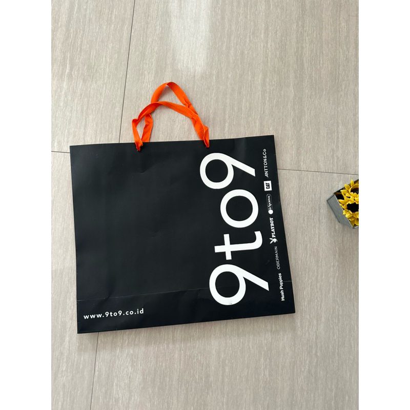 Jual PAPERBAG 9to9 HUSH PUPPIES GRUP (Original) | Shopee Indonesia
