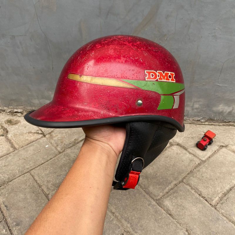 Jual helm dmi lawas helm dmi jadul helm cebok cetok dmi | Shopee Indonesia