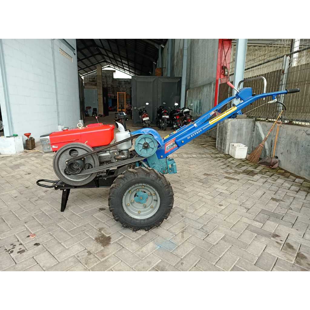 Jual Traktor Roda Dua Tipe SAAM DF151 ( Hanya Rangka & Mesin Diesel ...