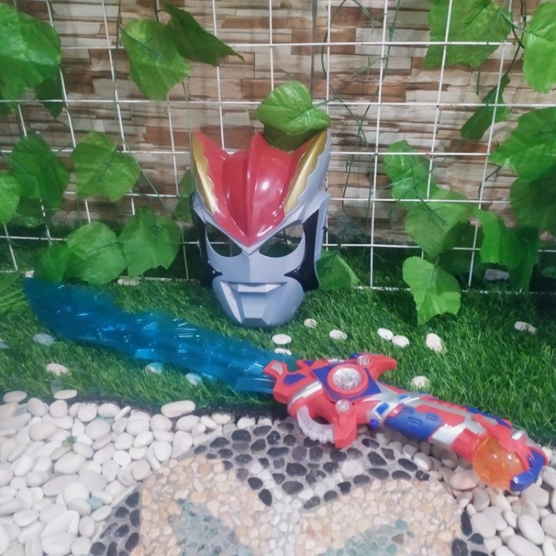 Jual Mainan Topeng & Pedang ULTRAMAN Senjata Cosplay Kostum Anak ...