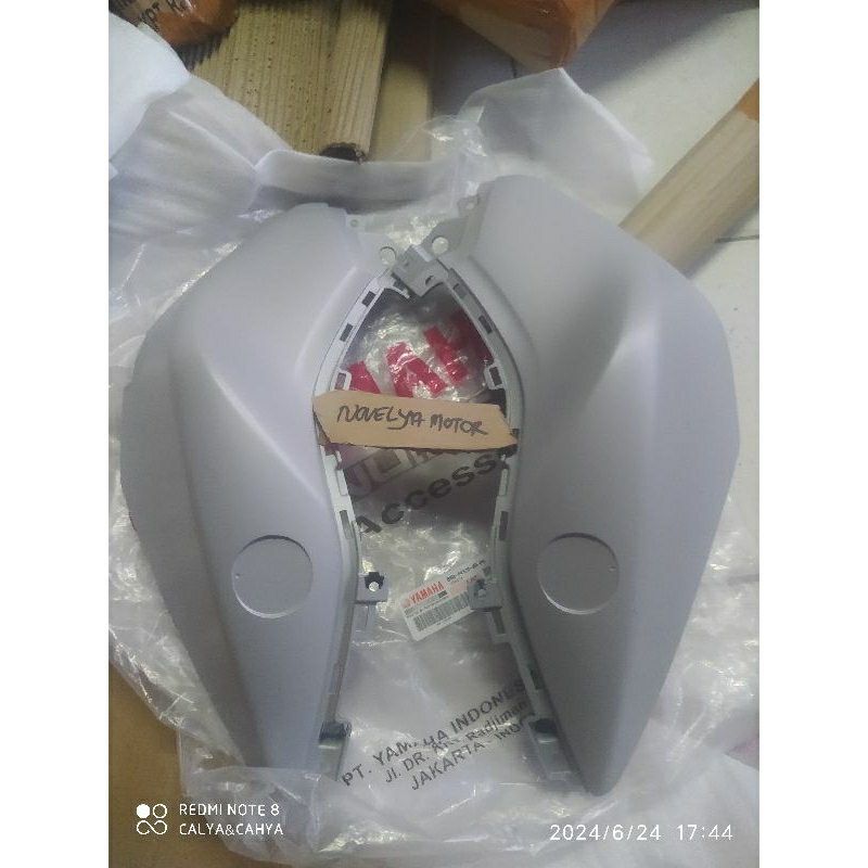 Jual Panel body 1 2 Cover tangki mt15 Mt 15 kanan kiri ori yamaha B8D ...