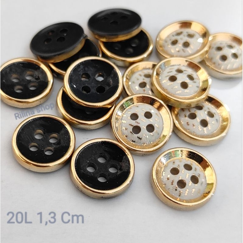 Jual 100 Pcs Kancing Baju Kemeja Gepeng corak Gold 20L 1,3 cm Kancing ...