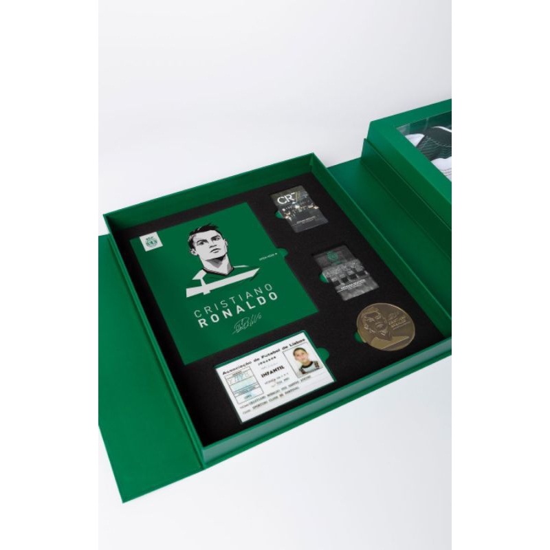 Jual [PRE ORDER] Boxset Limited Edition Cristiano Ronaldo x Sporting CP ...
