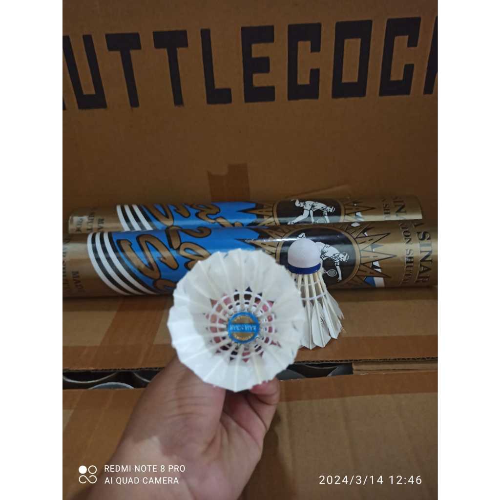 Jual SHUTTLE COCK /KOK BADMINTON/kok bulutangkis murah shuttlecock ...