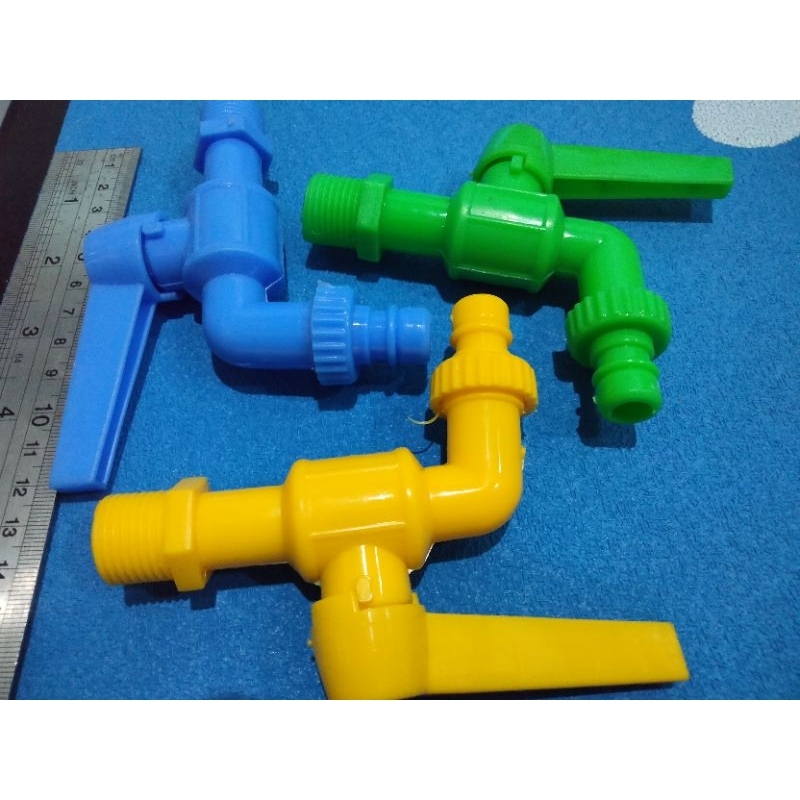 Jual Kran Air Taman 1/2" HSS Engkol PVC - Kran Tembok Plastik Murah ...