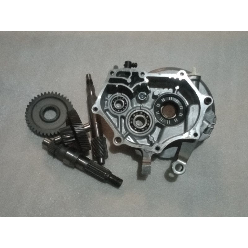 Jual gigi rasio set casecomp rumah gearbox rasio freego 125 fi original ...