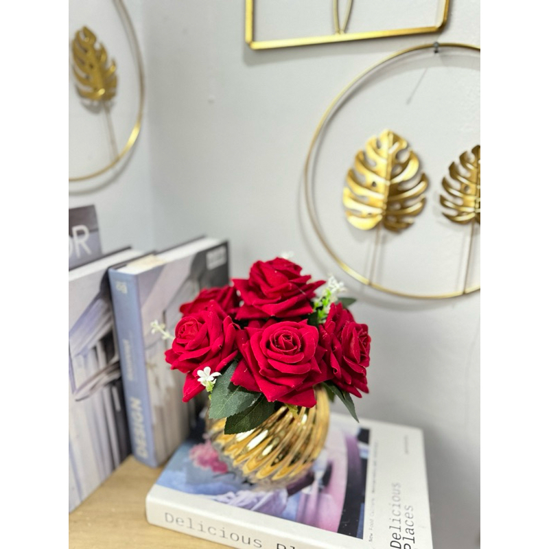 Jual BUNGA MAWAR VAS TUISTER GOLD KRMAIK BLUDRU BESAR | Shopee Indonesia