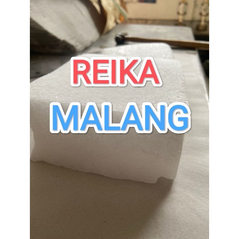 Jual dry es dry ice biang es es kering Rp 28 ribu per kg | Shopee Indonesia