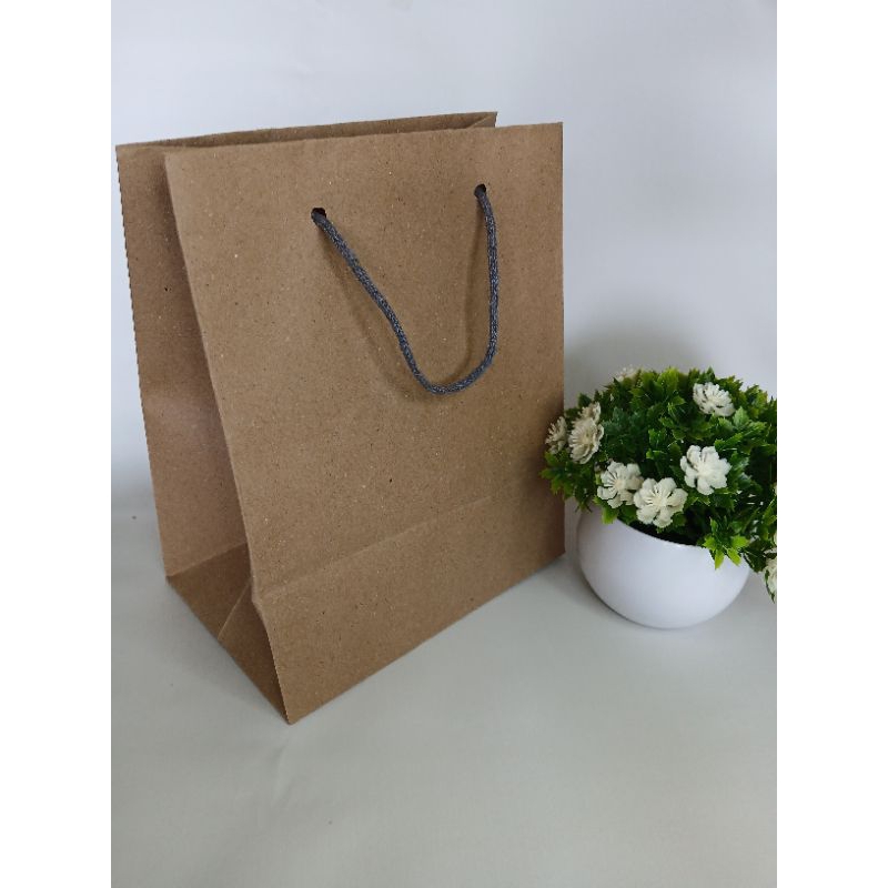 Jual Paper bag pop mie & minuman 18x12x22cm /paper bag wafer/tas kado ...
