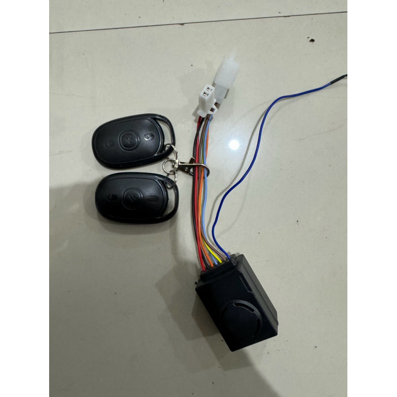 Jual Remote Alarm Sepeda Listrik Universal Soket 4 Original | Shopee ...