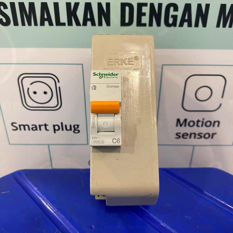 Jual Mcb domae Schneider 1phase + Box mcb 1phase Outbow | Shopee Indonesia