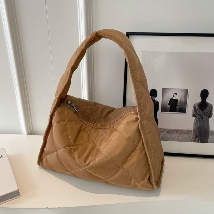 Jual Tas Wanita Tas Kasual Modis Baru Tas Merah Muda Tas Hitam Tas ...