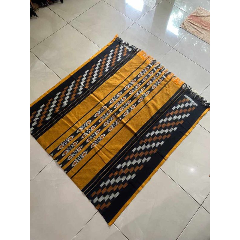 Jual Kain Tenun Etnik Dayak Kalimantan Tenun Ikat Corak Insang ...