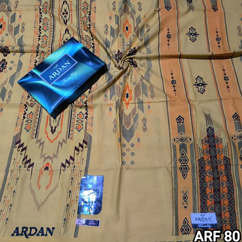 Jual SARUNG ARDAN FAMILY GRADE GOLD MOTIF MIX | Shopee Indonesia