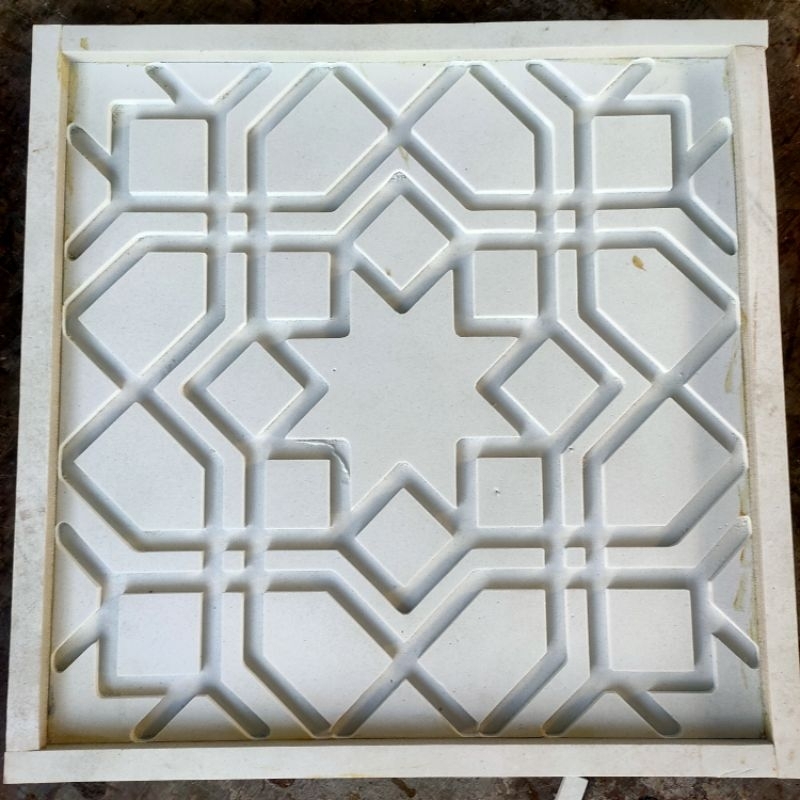 Jual cetakan ornamen dinding masif bahan spon eva diukir dengan mesin ...