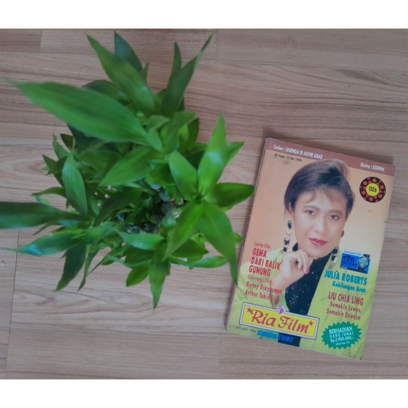 Jual Majalah Ria Film | Shopee Indonesia