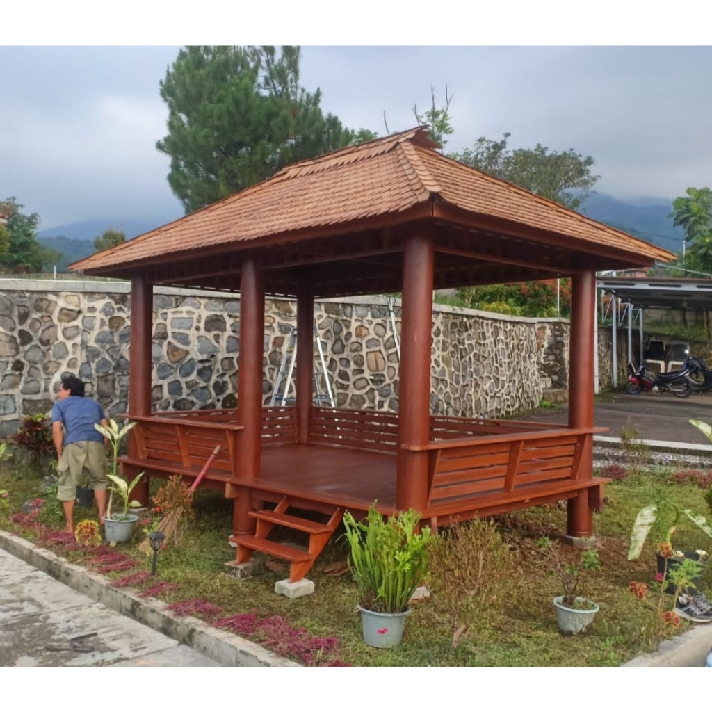 Jual Saung Taman Ukuran 4 x 2 Meter Kayu Kelapa Atap Sirap Kayu Ulin ...