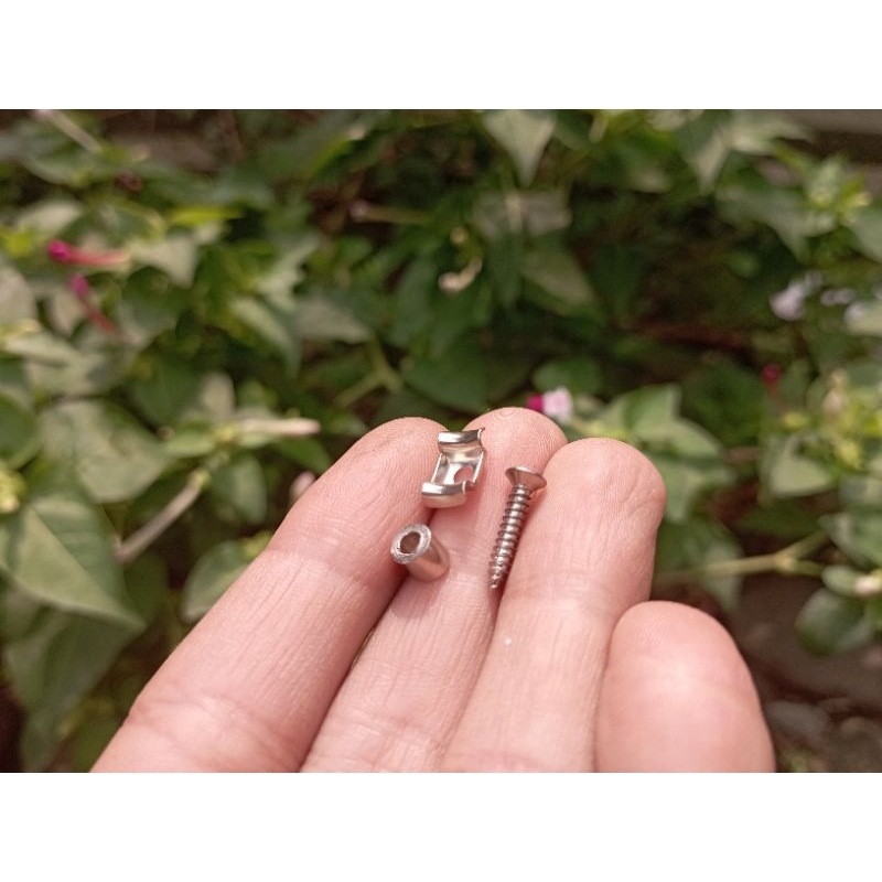 Jual String Retainer Gitar Stratocaster Telecaster Fender Squier ...